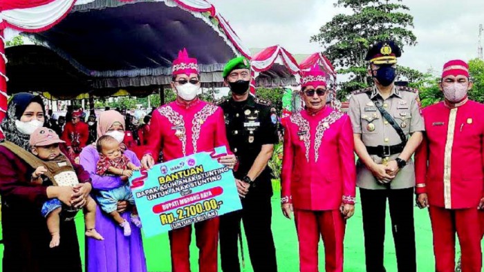 Program Bapak Asuh Anak Stunting Diluncurkan, Edisi 4 Agustus 2022 ...