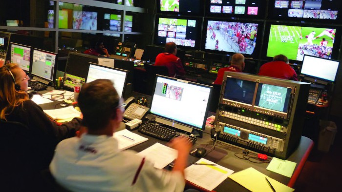 Video switcher, diantara istilah dan spesifikasi utama, Edisi 79 ...