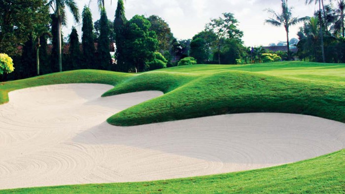 Klub Golf Bogor Raya: Playing the garden course , Edisi 19 - OB Golf