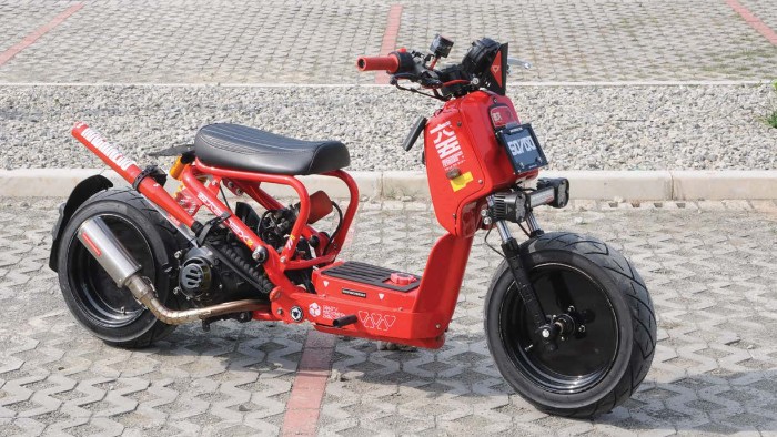 Ruckus cyberpunk, Edisi 45-XXXII - OTOMOTIF