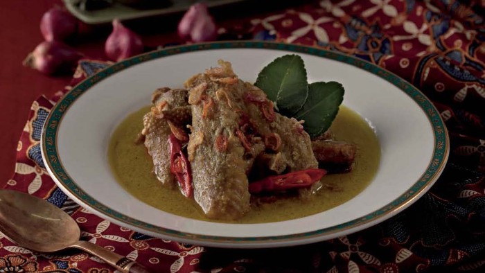 Opor itik serati, hidangan tradisional di momen spesial, Edisi 06/2018 ...